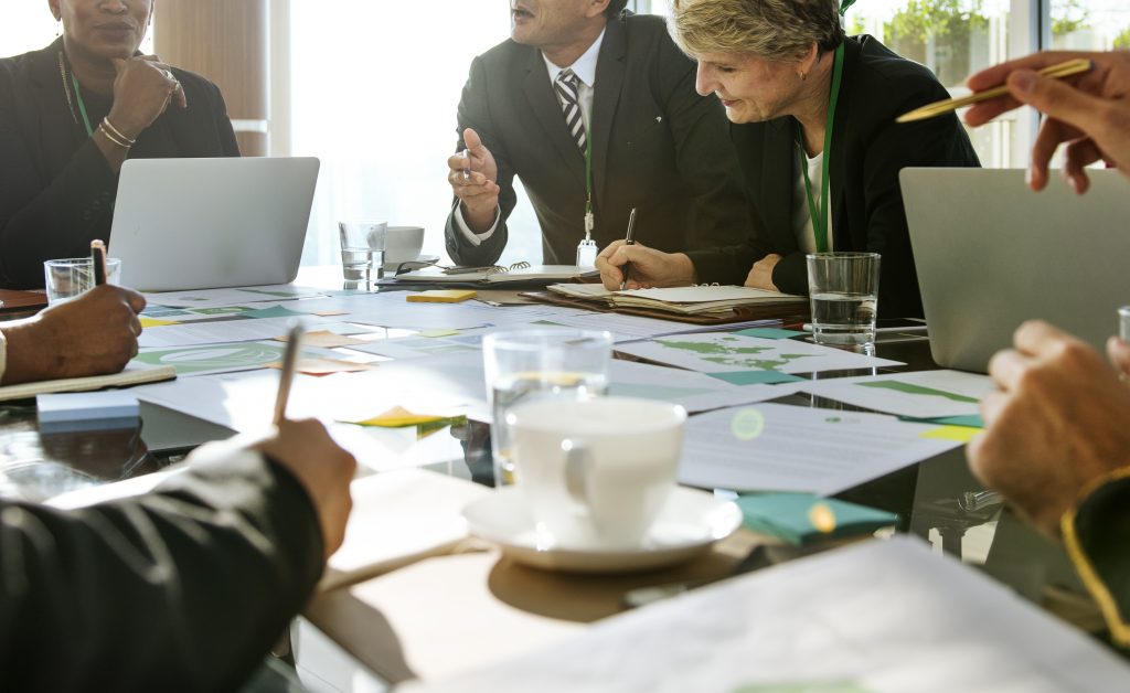 DM Integration – Leadership t h r o u g h Integration